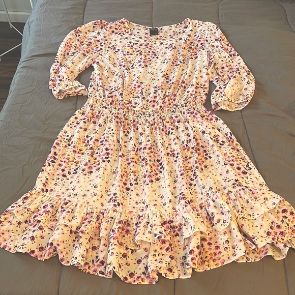 Gabby Skye | Dresses | Gabby Style Dres W Cinched Waist 4 Length ...